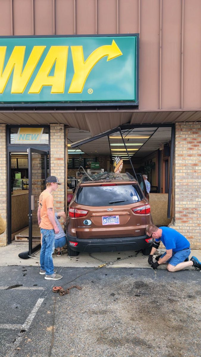 Dresden woman airlifted after crashing into Subway – NWTN Today